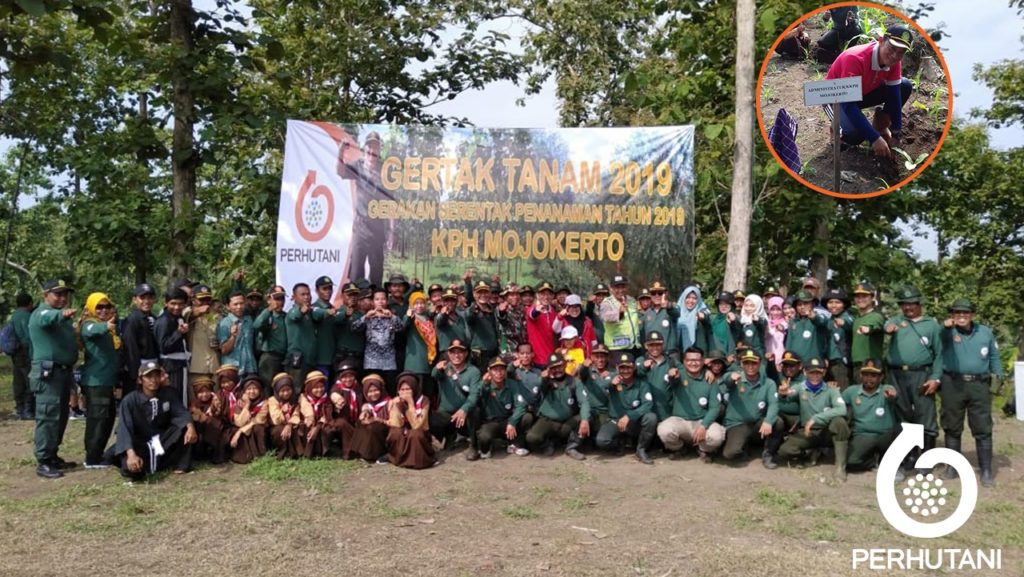 Perhutani Perhutani Adakan Bersepeda Sambil Tanam Pohon Bersama di Mojokerto - Perhutani