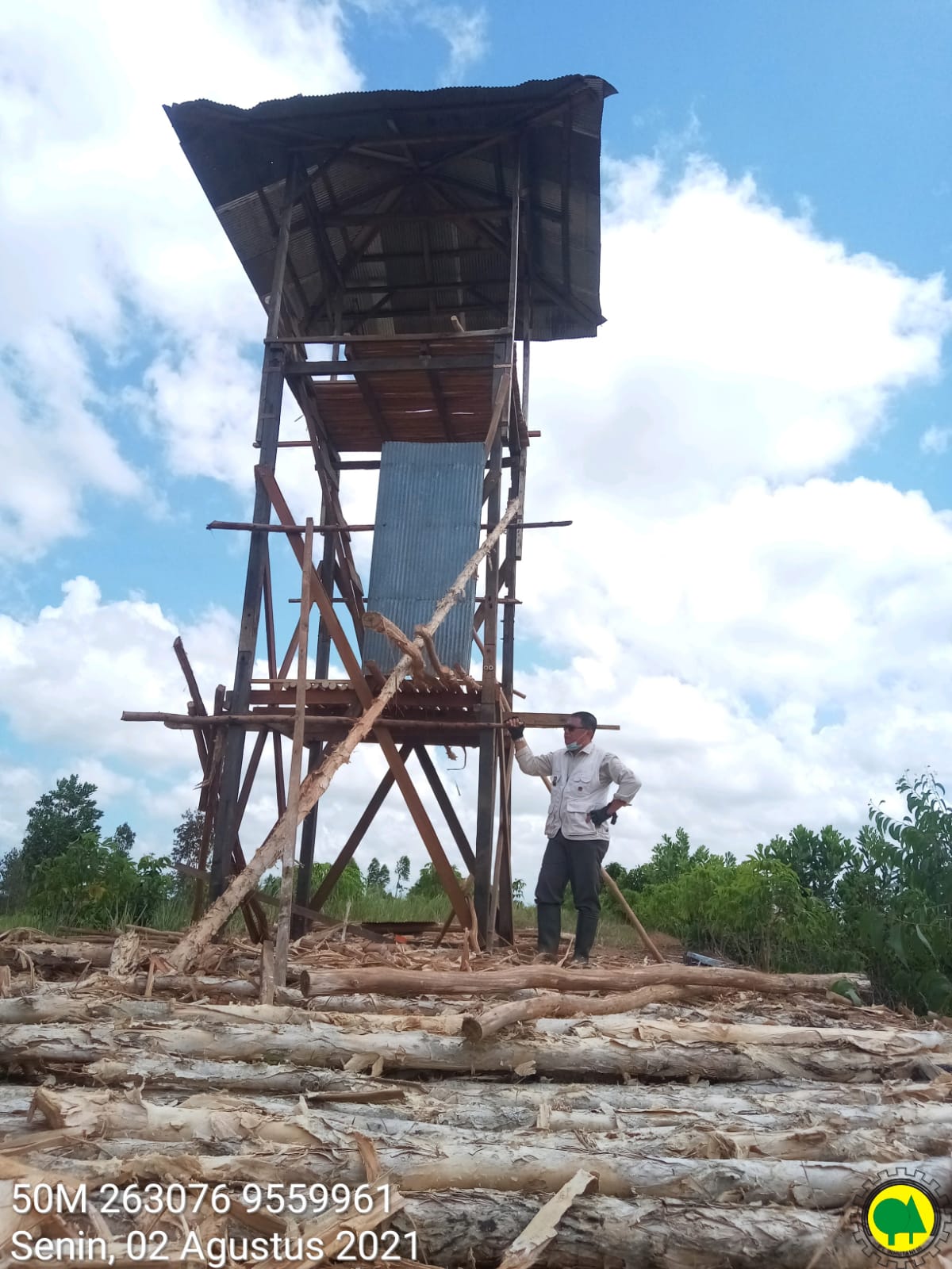 Perhutani Mitigasi Karhutla, Inhutani III Kalsel Bangun Menara Api