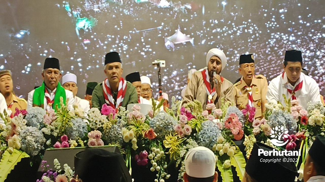 Perhutani Perhutani Ikut Sukseskan Acara Pramuka Jateng Bersholawat Di ... Perhutani Perhutani Ikut Sukseskan Acara Pramuka Jateng Bersholawat Di ...