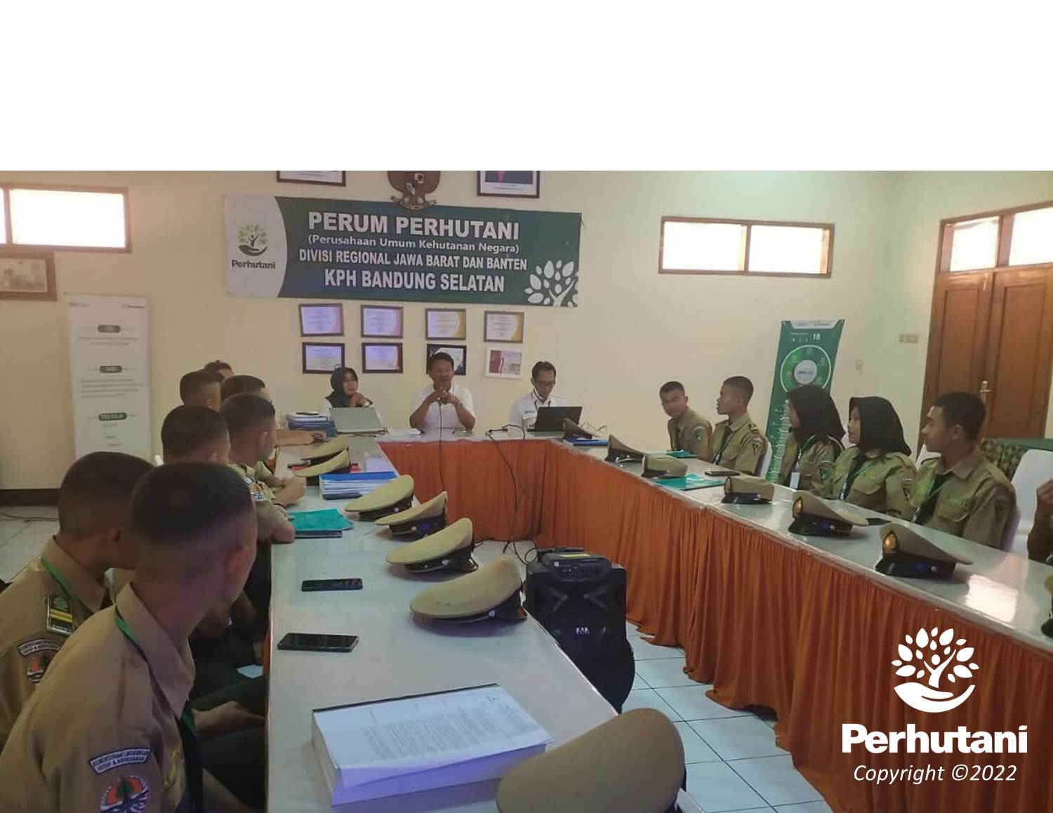 Perhutani Administratur Bandung Selatan Berikan Materi Untuk Siswa PKL ... Perhutani Administratur Bandung Selatan Berikan Materi Untuk Siswa PKL ...