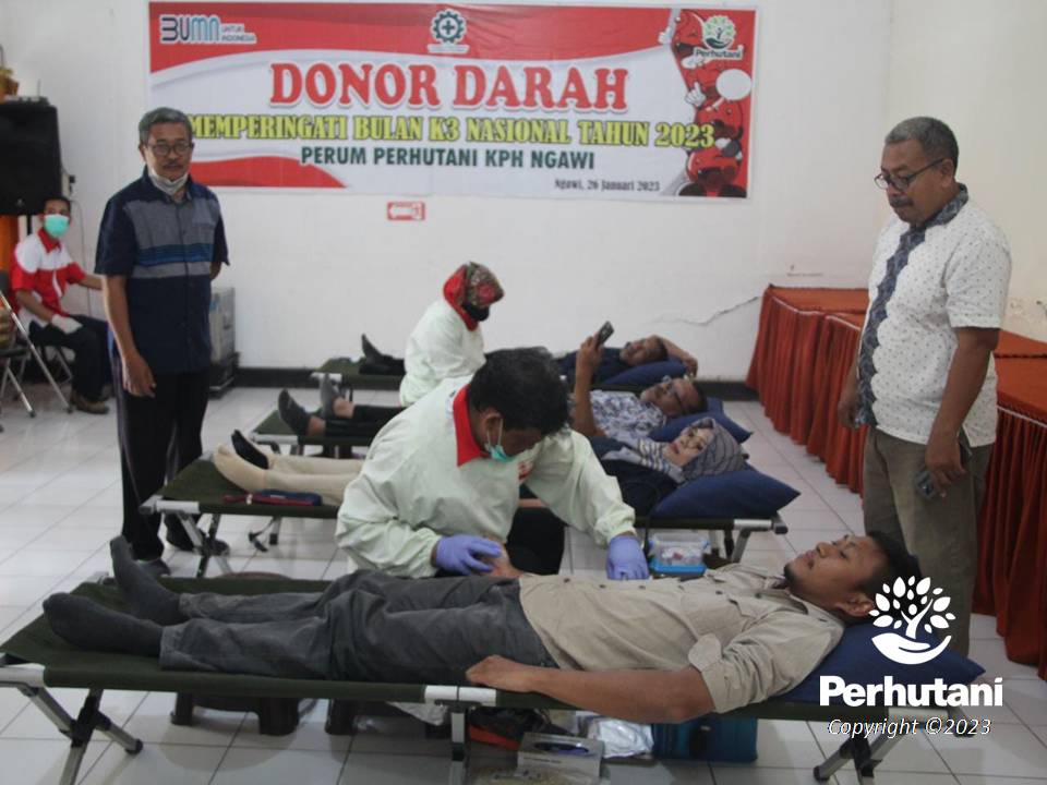 Perhutani Perhutani Ngawi Gelar Aksi Donor Darah Bersama PMI