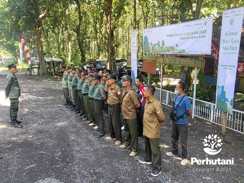 Perhutani Perhutani Ngawi Siagakan Polhut Dukung Kelancaran Arus Mudik ... Perhutani Perhutani Ngawi Siagakan Polhut Dukung Kelancaran Arus Mudik ...