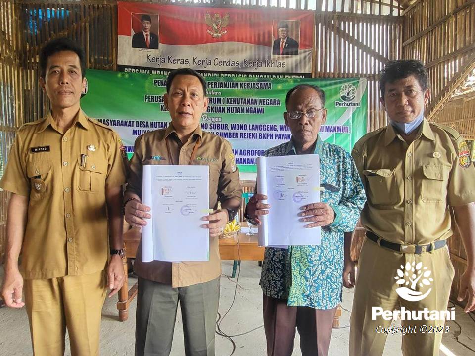Perhutani Perhutani bersama LMDH Teken PKS Pemanfaatan Kawasan Hutan di Ngawi