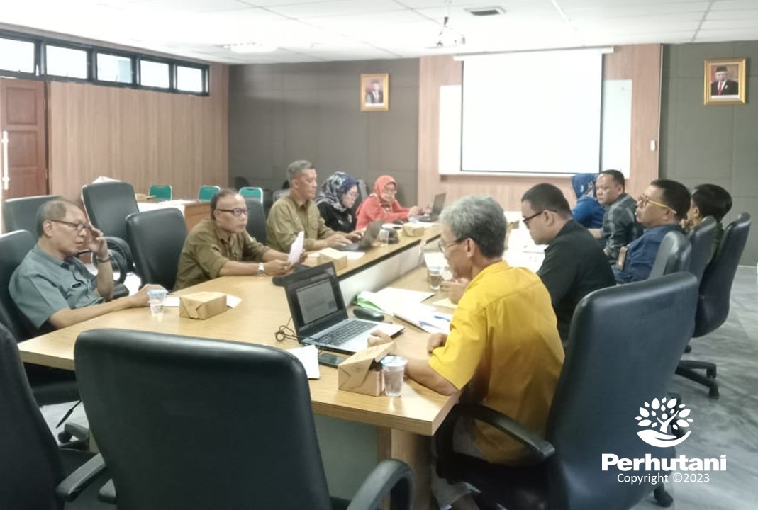 Perhutani Perhutani Bogor dan Pemda Perpanjang NKK Pariwisata dan Pemberdayaan Masyarakat