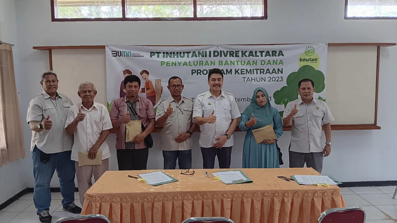 Perhutani Inhutani I Salurkan Dana TJSL PUMK Kepada Mitra di Tarakan