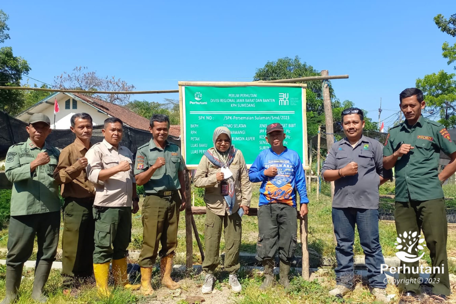 Perhutani Sinergitas Perhutani dan CDK Wilayah IX dalam Pengelolaan ... Perhutani Sinergitas Perhutani dan CDK Wilayah IX dalam Pengelolaan ...