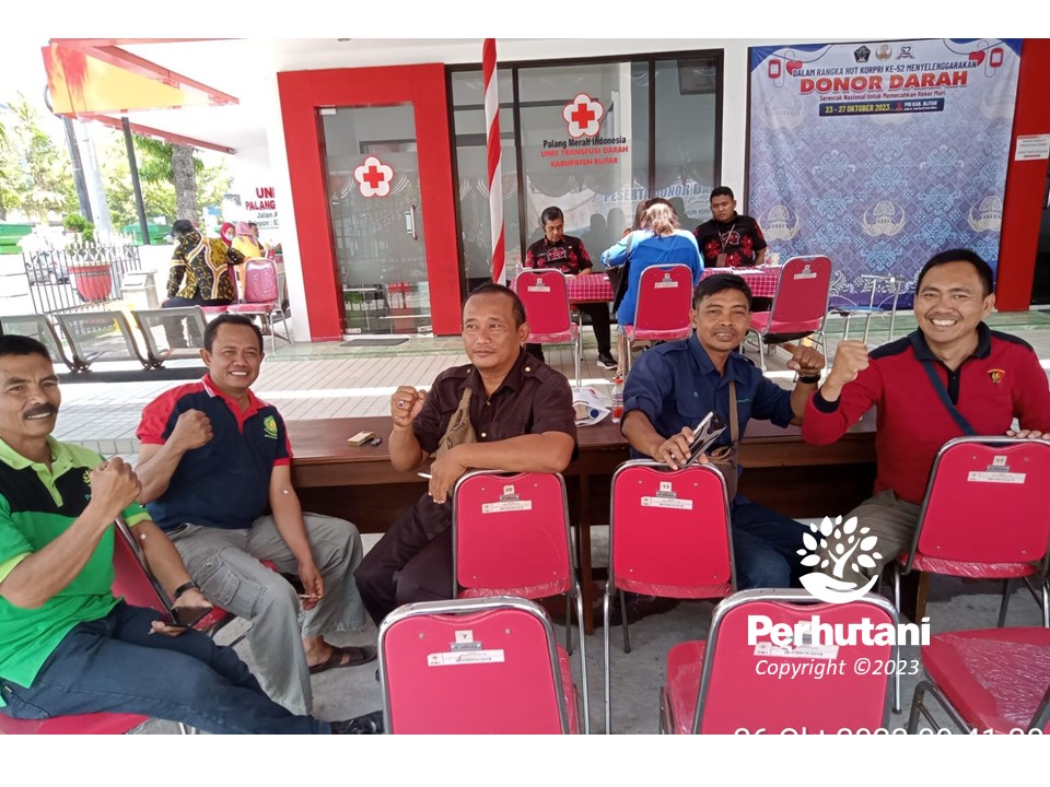 Perhutani Perhutani Blitar Gelar Aksi Sosial Donor Darah bagi Karyawan-Karyawati