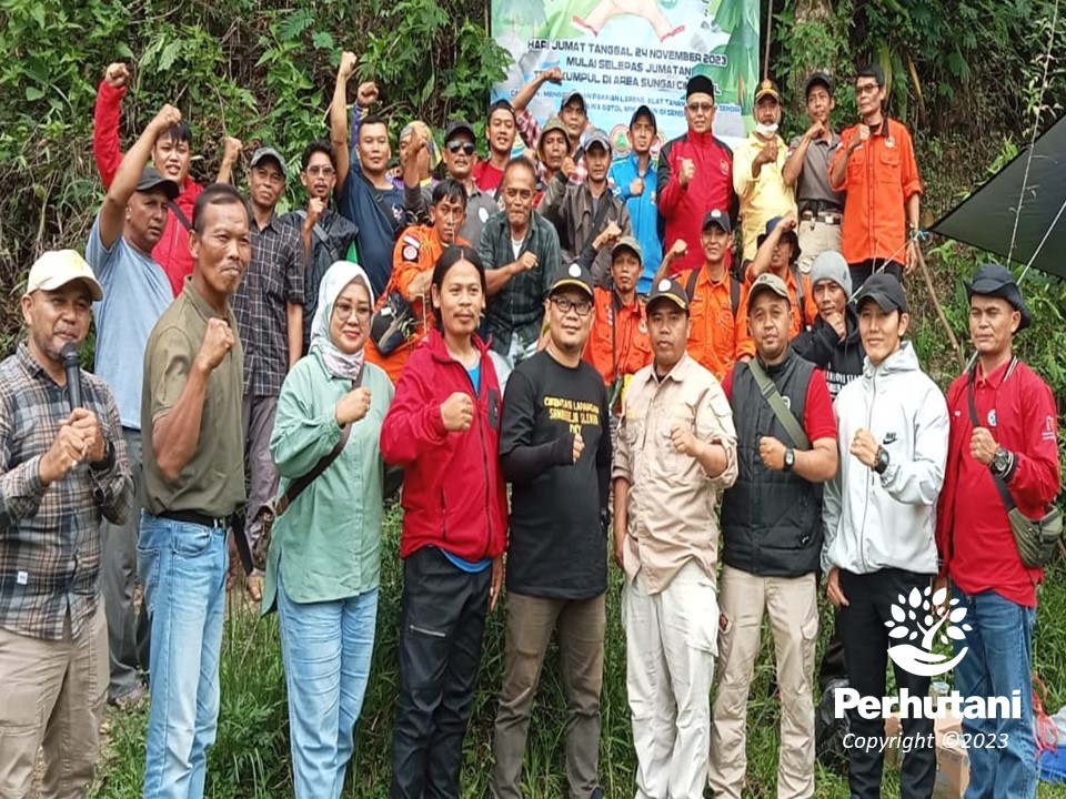 Perhutani Perhutani Lakukan Penanaman 1.000 Pohon Bersama Stakeholder Di Cianjur