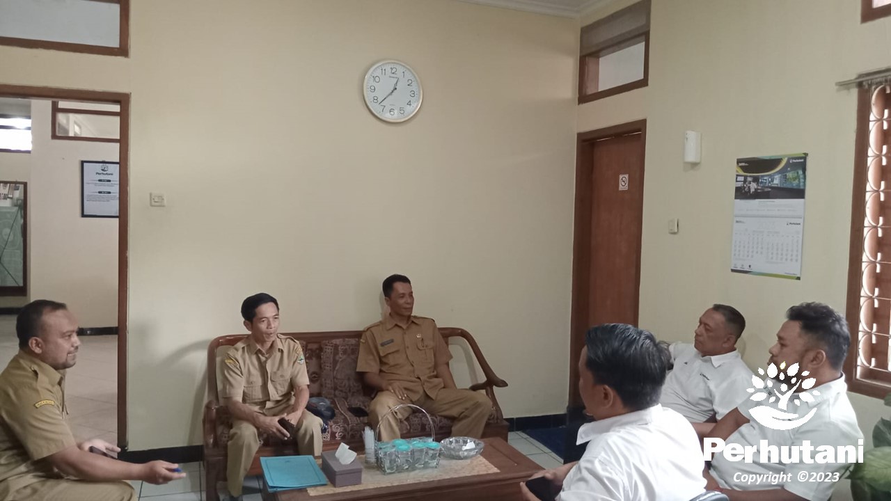 Perhutani Perhutani Dukung BPTH Jawa Barat Lakukan Monev Persemaian di ... Perhutani Perhutani Dukung BPTH Jawa Barat Lakukan Monev Persemaian di ...