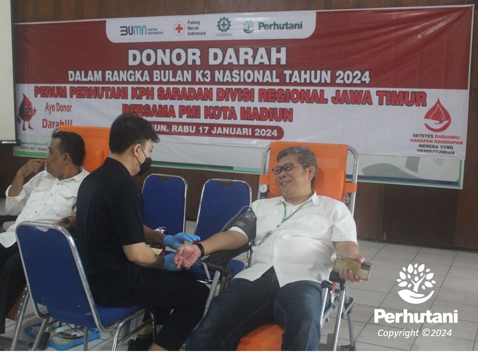 Perhutani Perhutani Saradan dan PMI Madiun Gelar Donor Darah Dalam Rangka Bulan K3 Nasional
