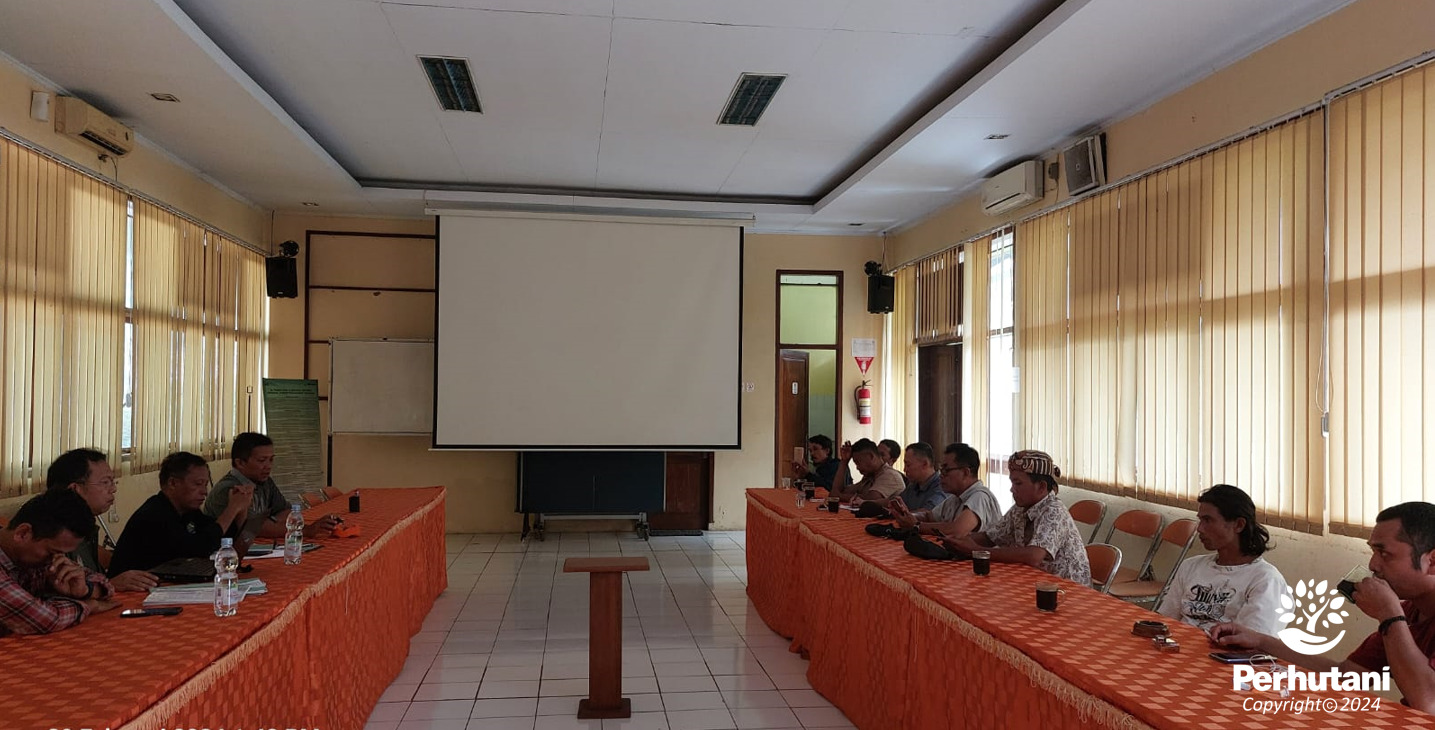 Perhutani Perhutani Gelar Sosialisasi KKP dan KKPP Di Ciamis