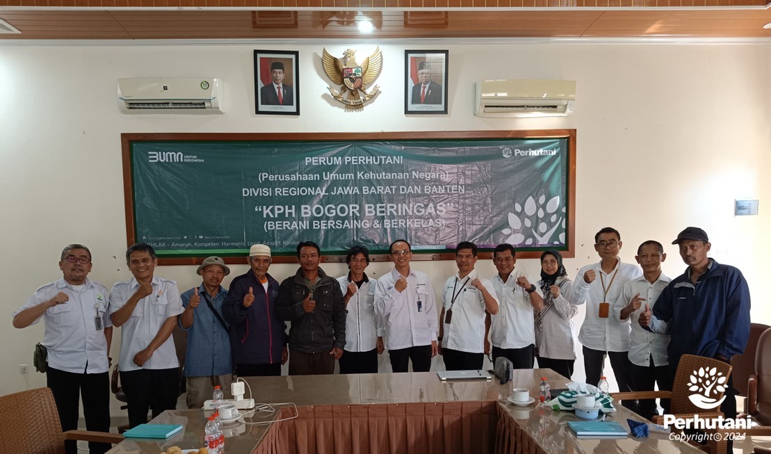Perhutani Perhutani Bogor Teken 5 Perjanjian Kerjasama Kemitraan dengan KTH