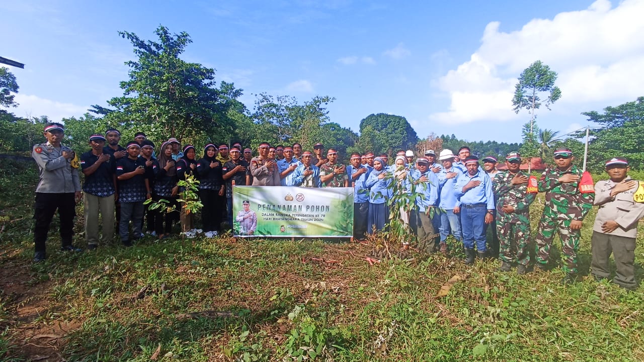 Perhutani Peringati Hari Bhayangkara POLRI Ke-78 Tahun 2024, Inhutani I Serahkan Bibit ...