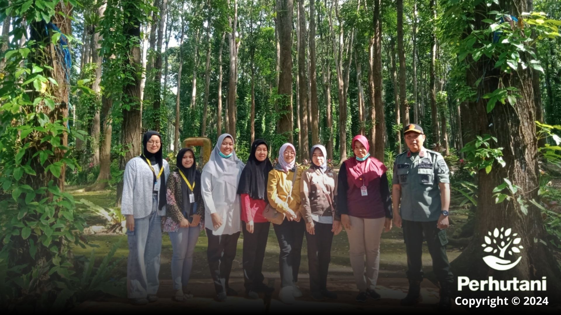 Perhutani Perhutani KPH Banyuwangi Barat Mendukung Imunisasi Balita di Magersaren