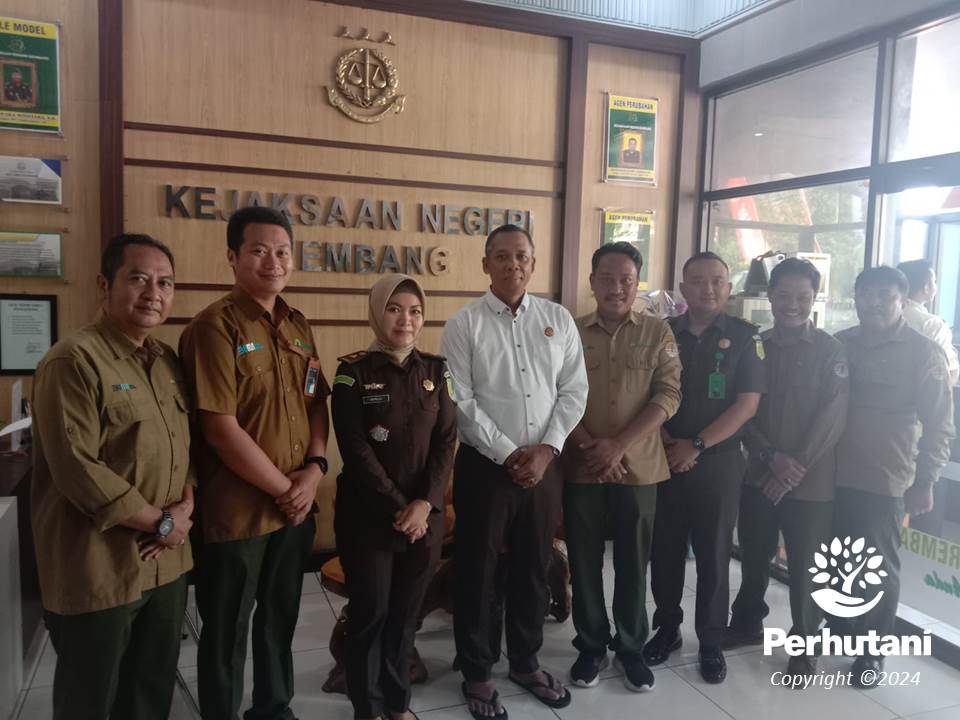 Perhutani Perhutani Tingkatkan Sinergitas dan Soliditas Bersama ... Perhutani Perhutani Tingkatkan Sinergitas dan Soliditas Bersama ...
