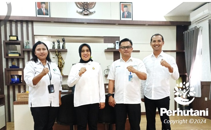 Perhutani Perhutani dan Kejari Purworejo Perkuat Sinergi Perlindungan ... Perhutani Perhutani dan Kejari Purworejo Perkuat Sinergi Perlindungan ...