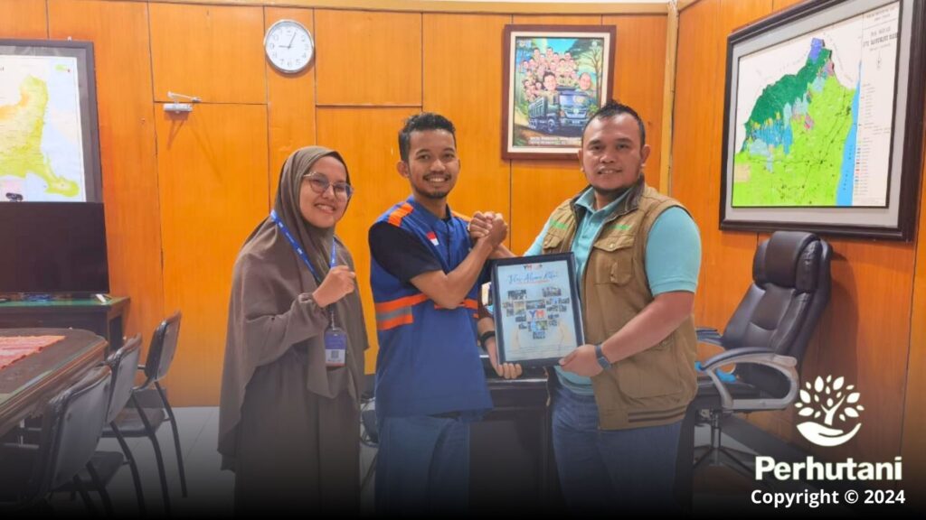 Perhutani PERHUTANI KPH BANYUWANGI BARAT MENDAPATKAN APRESIASI DARI LEMBAGA ZAKAT YATIM MANDIRI