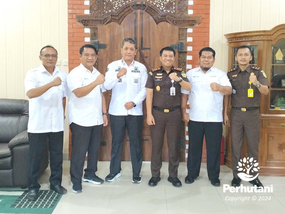 Perhutani Perhutani Jalin Koordinasi dengan Kejaksaan Negeri Grobogan Perhutani Perhutani Jalin Koordinasi dengan Kejaksaan Negeri Grobogan