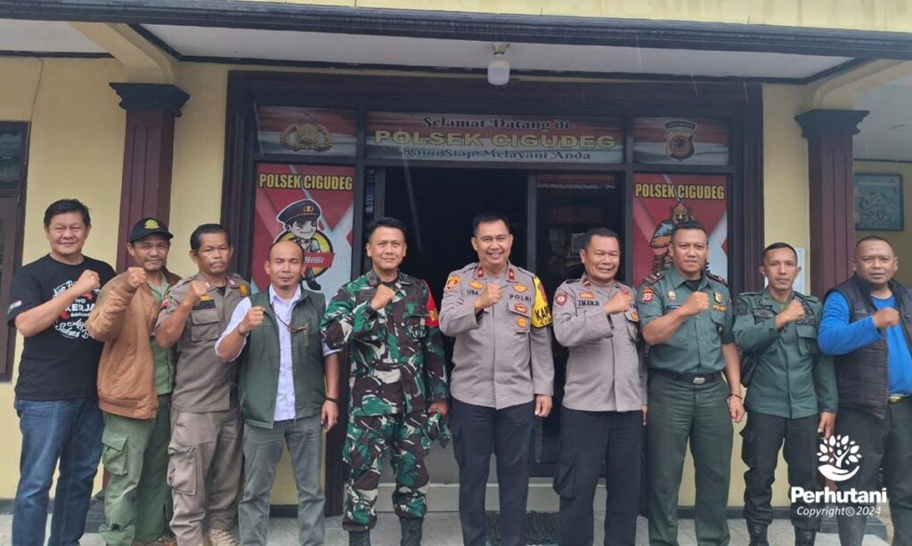 Perhutani Sinergi Perhutani dan Stakeholder Siaga Bencana dan Gukamhut di Bogor