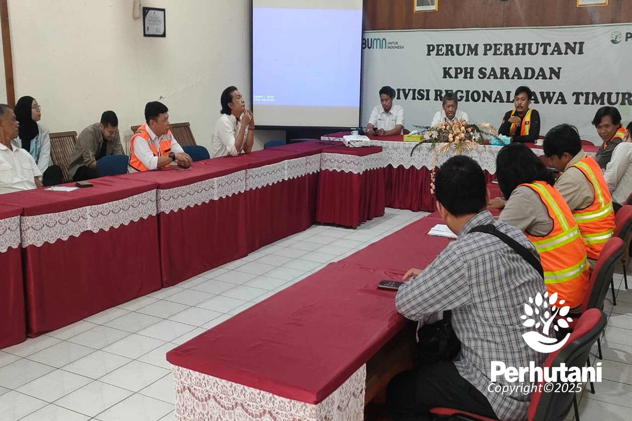 Perhutani Kunjungan KJPP ke Perhutani KPH Saradan untuk Uji Petik Aset ...