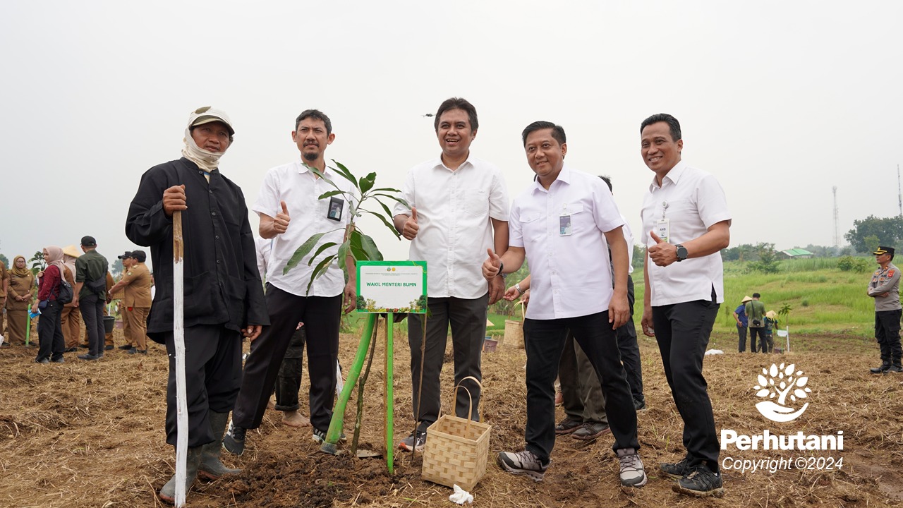 Perhutani Mendukung Asta Cita Pemerintah, Perhutani Berpartisipasi Dalam Program Kementerian ...