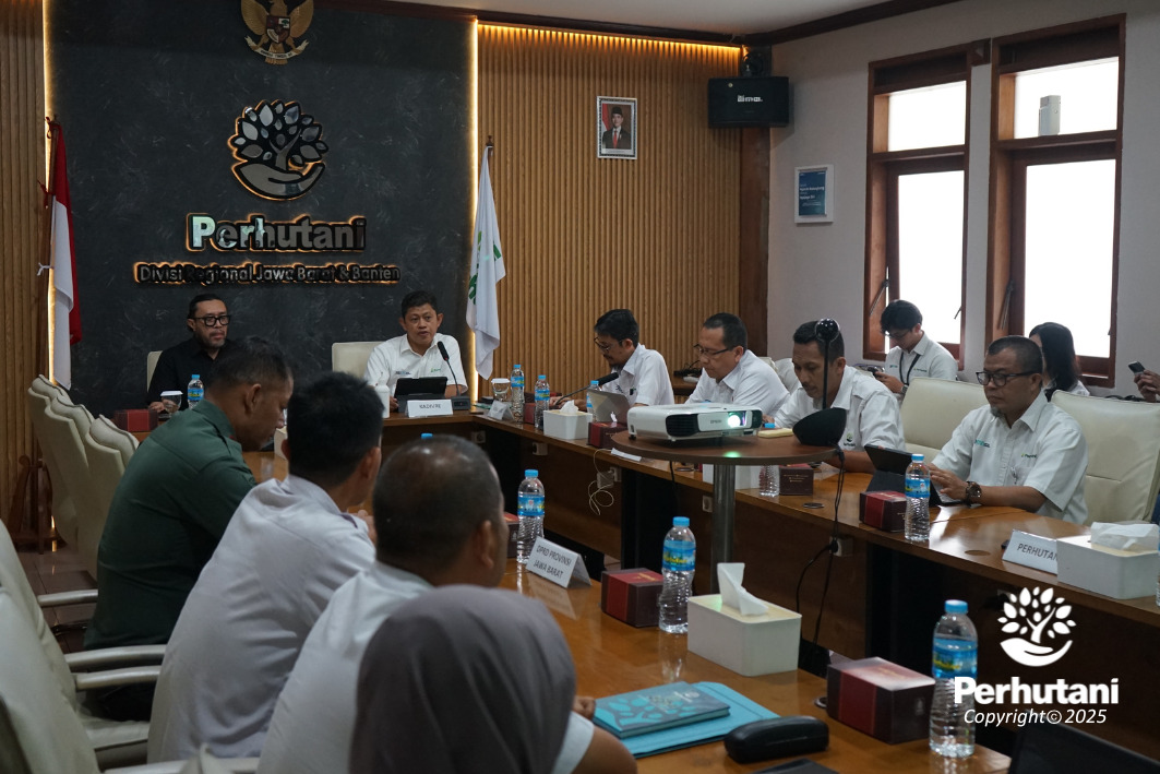Perhutani Perhutani Tingkatkan Kolaborasi dengan Pemerintah Daerah Dalam Kelola Hutan Jawa Barat