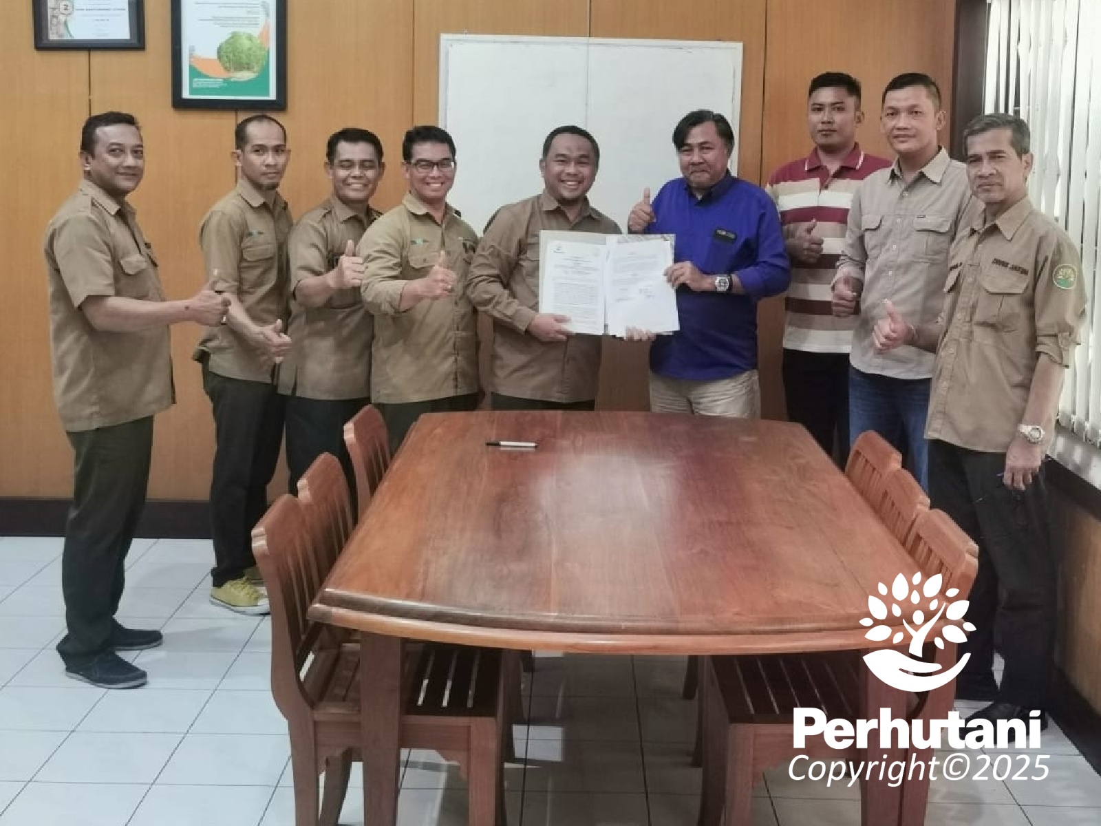 Perhutani Perhutani KPH Banyuwangi Utara Teken Perjanjian Kerja sama Kemitraan dengan Tenaga ...