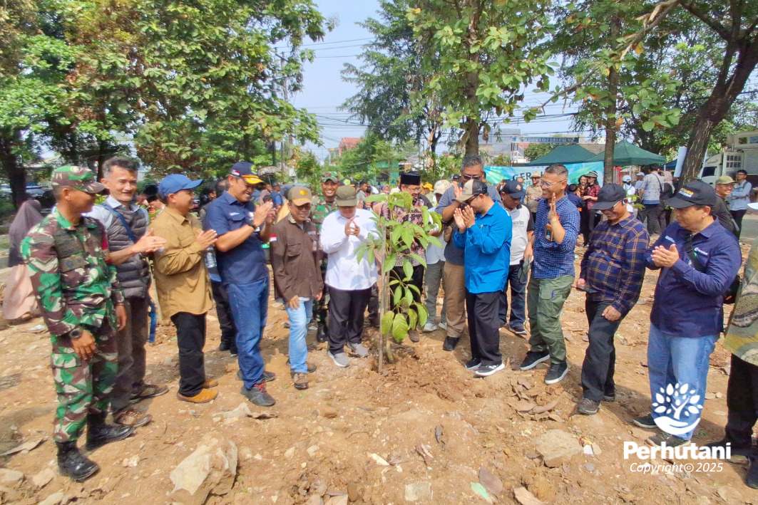 Perhutani Perhutani Dukung Pepeling, Aksi Hijaukan Bekasi Bersama ...