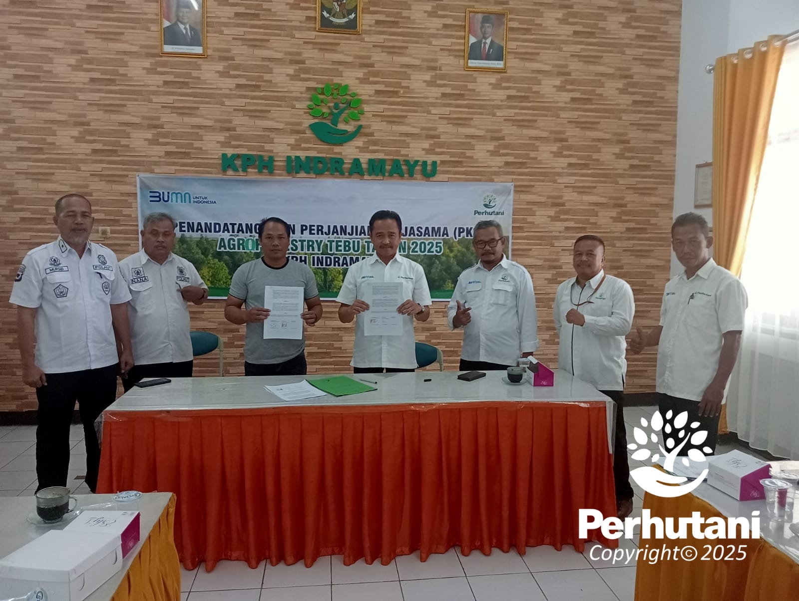 Perhutani Perhutani Bersama Koperasi KMLC Teken Kerjasama Kelola Hutan Melalui Program KKPP