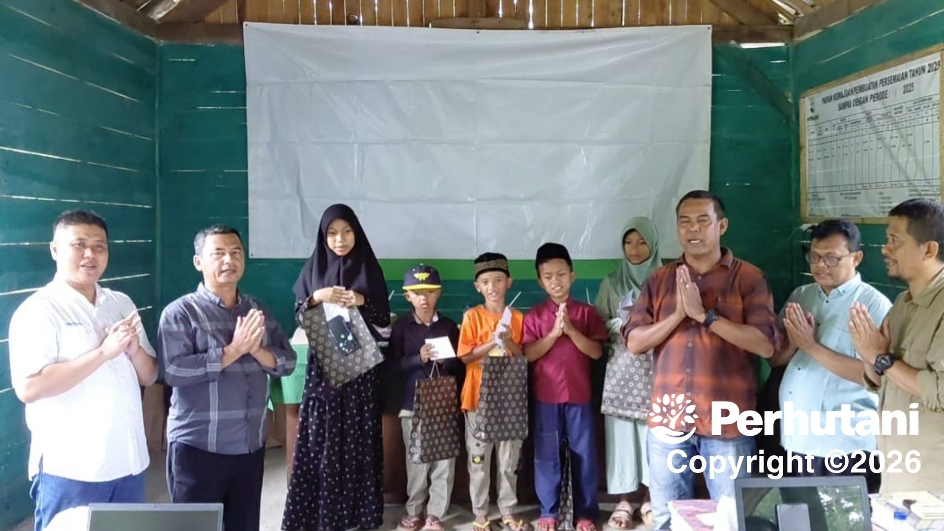 Perhutani Perhutani Banyuwangi Barat Awali Pekerjaan Tahun 2026 dengan ...